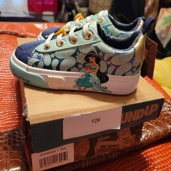 Disney | Shoes | Disney Princess Jasmine 7c | Poshmark